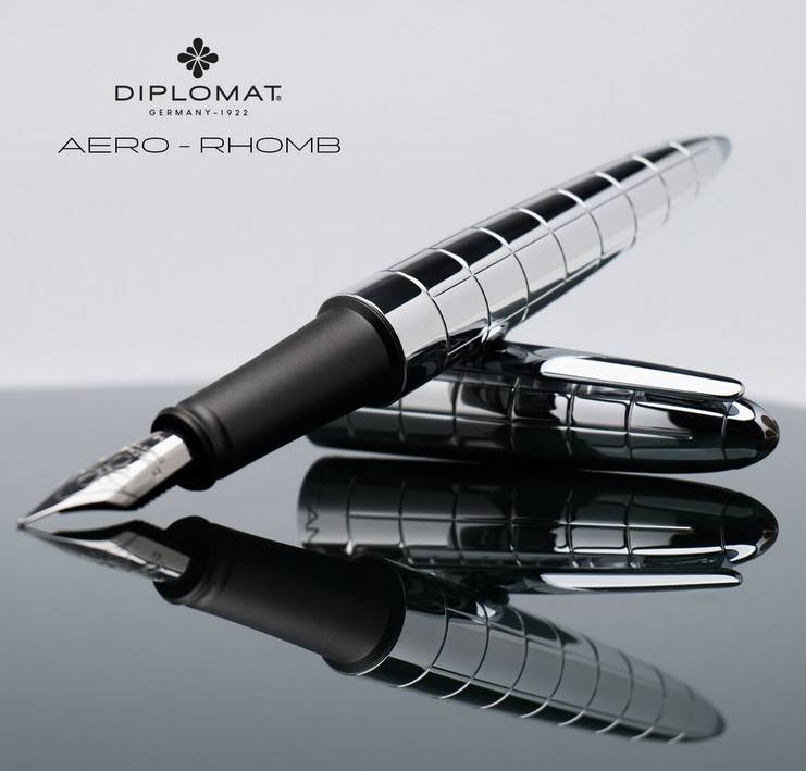 Diplomat Aero Rhomb Modern Geometry Fountain Pen Steel Nib