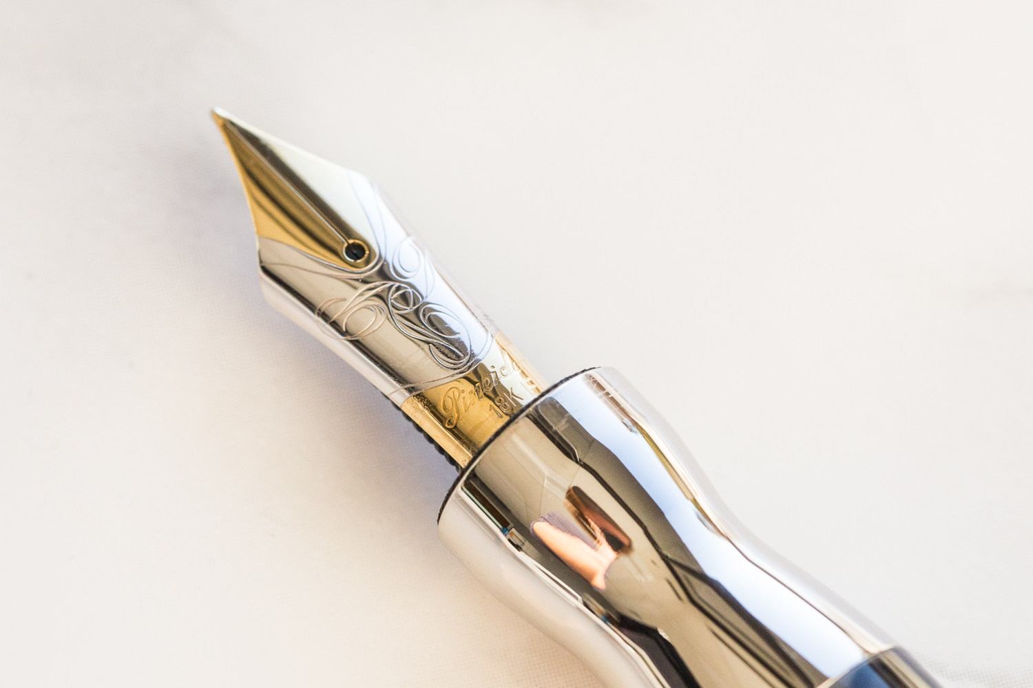 Pineider La Grande Belleza (Great Beauty) Fountain Pen Dolomite Green