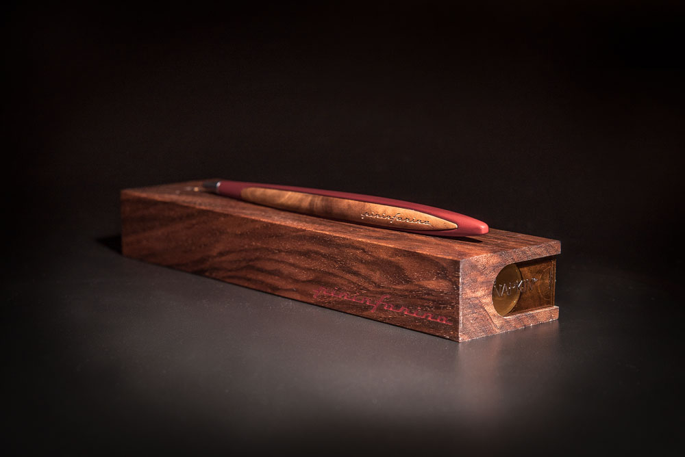 Pininfarina Cambiano Red Ink