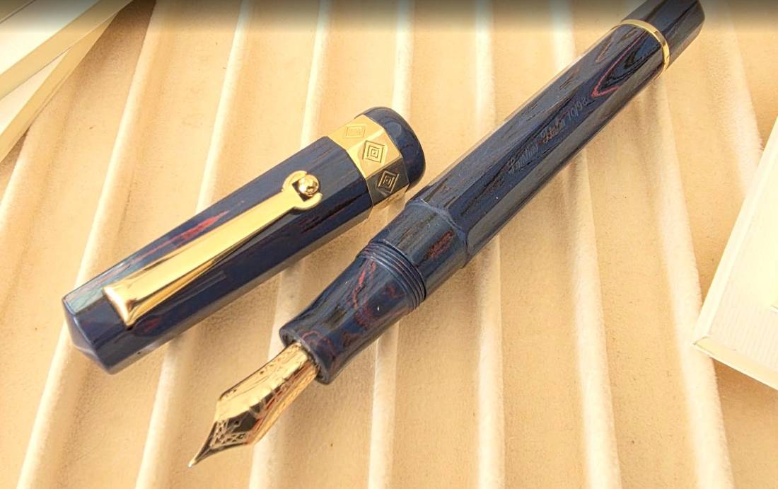 Santini Italia Nonagon Midnight Ebonite Oversized Ltd Edition Fountain ...