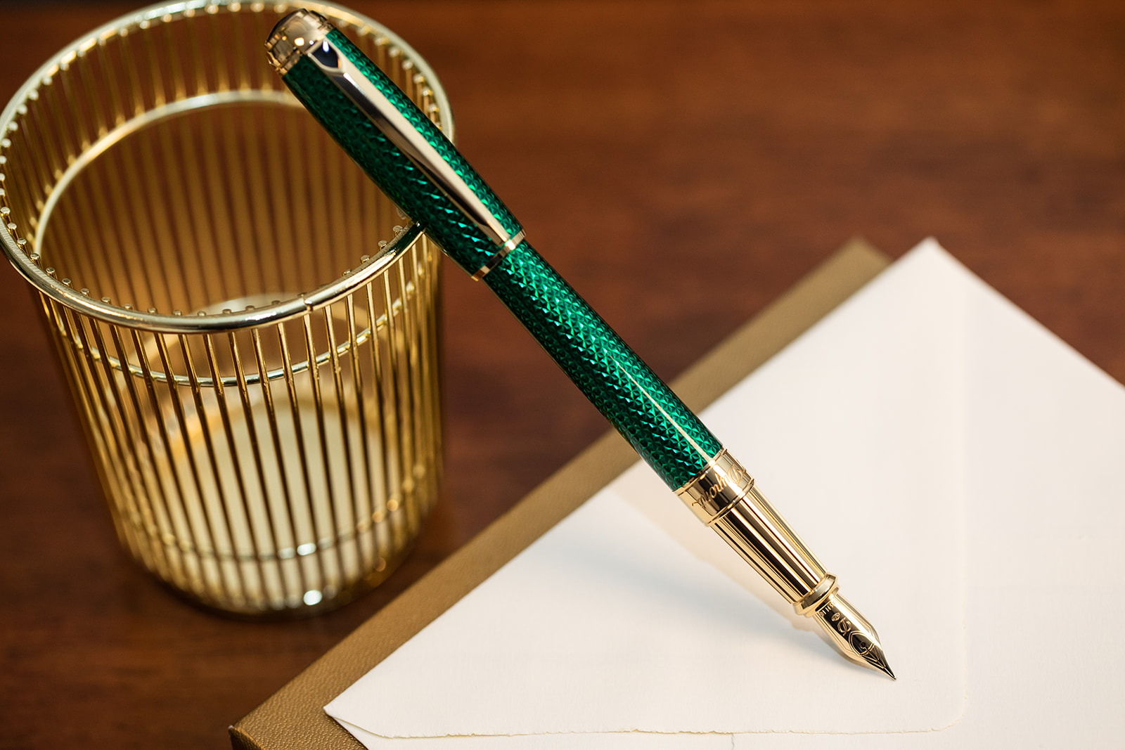 S.T. Dupont Firehead Guilloche Line D Large Emerald Fountain Pen 410113L