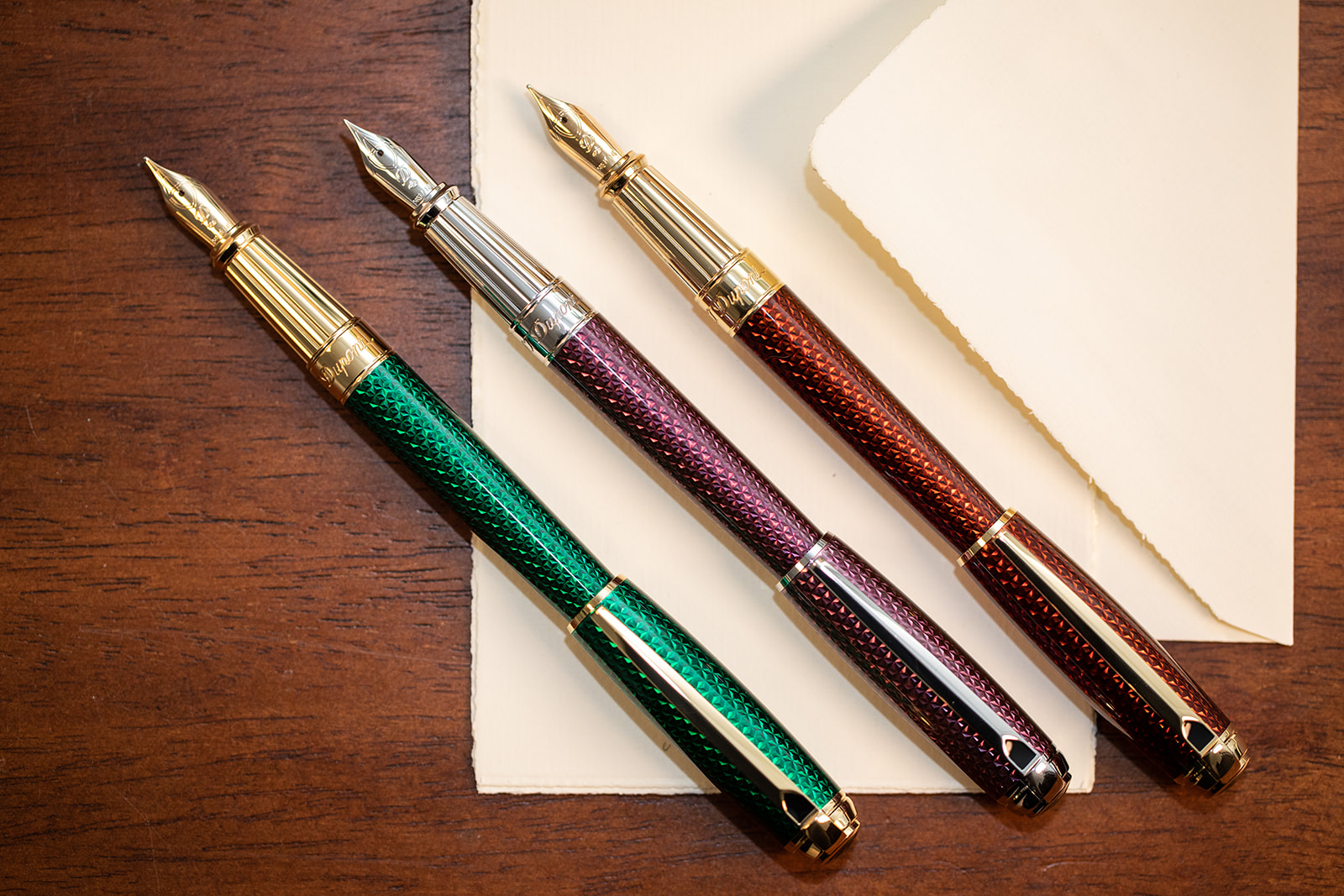 S.T. Dupont Firehead Guilloche Line D Large Amethyst Fountain Pen ...