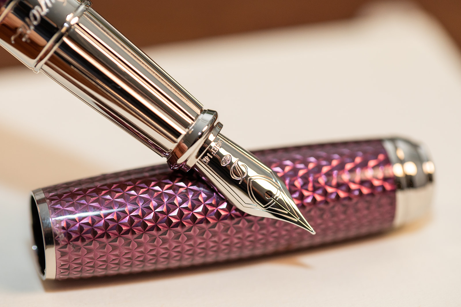 S.T. Dupont Firehead Guilloche Line D Large Amethyst Fountain Pen ...