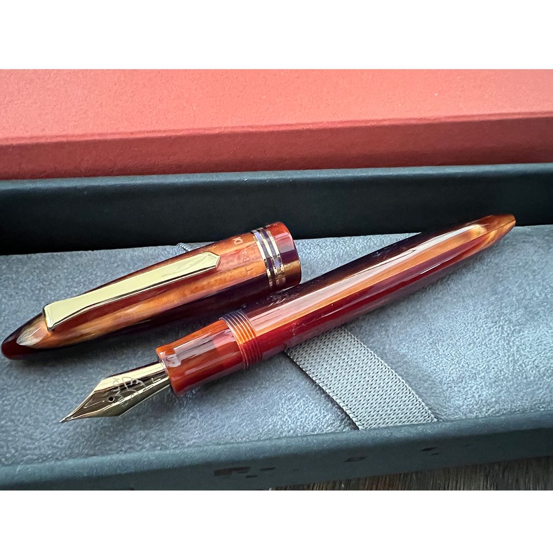 Tibaldi Bononia Seilan Purple 18K Gold Trim Fountain Pen