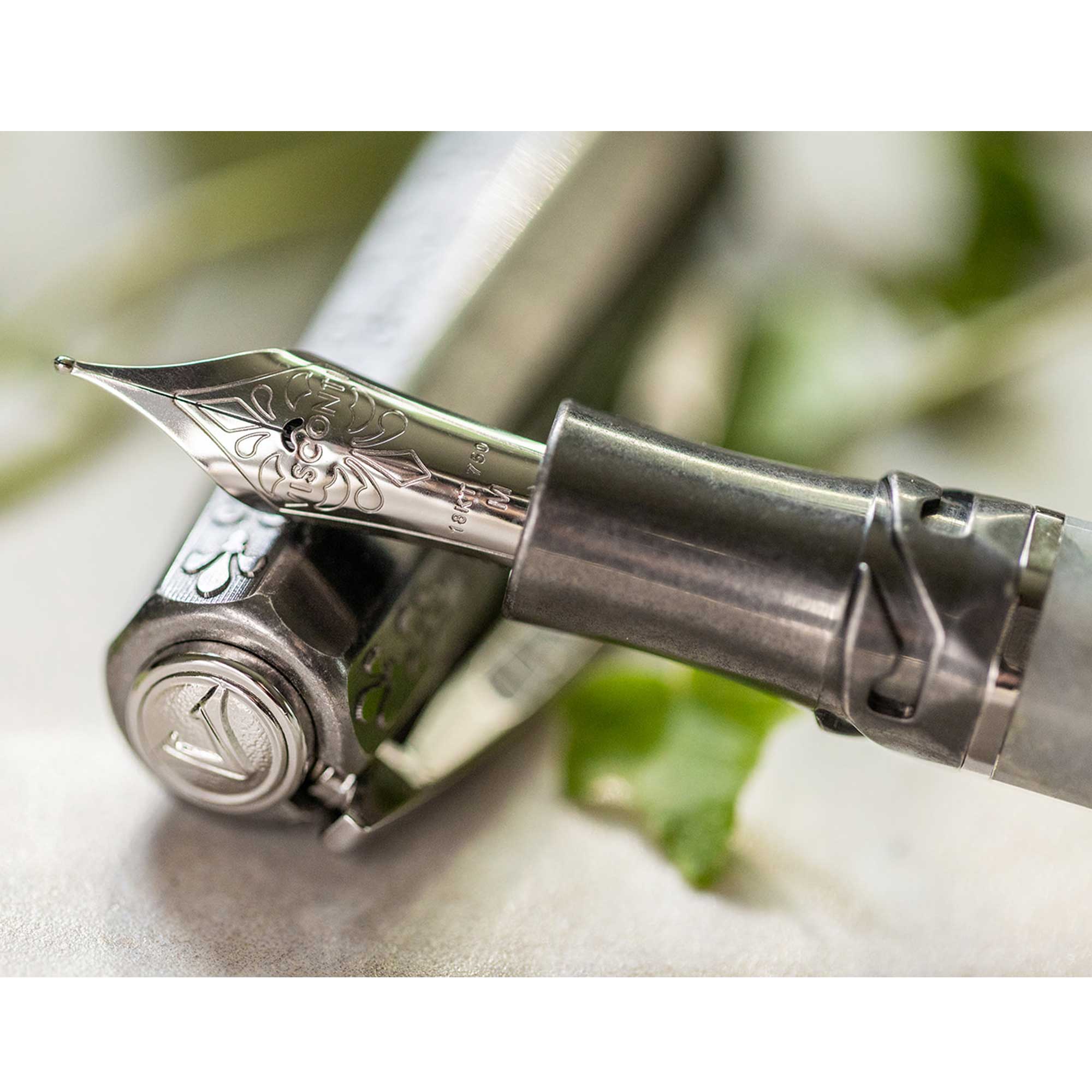 Visconti Il Magnifico Verzino Green Ltd Ed Fountain Pen