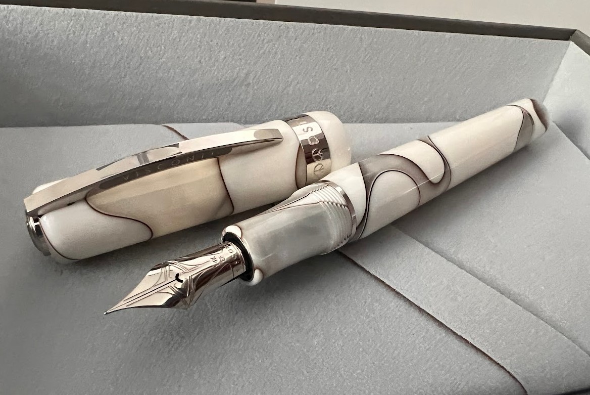 Visconti Limited Edition Woodstock White Dove Fountain Pen
