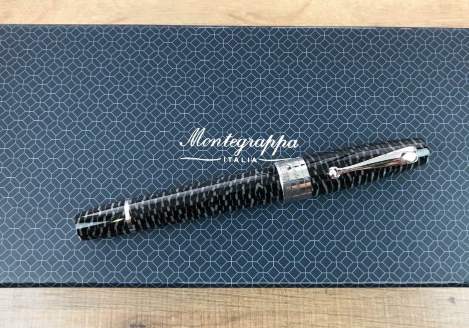 Montegrappa - Extra 1930 Zebra Limited Edition Fountain Pen